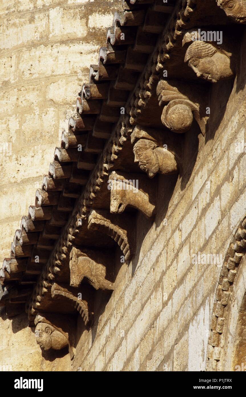 Frómista, San Martín church; apse detail (romanesque); (Sant James ...