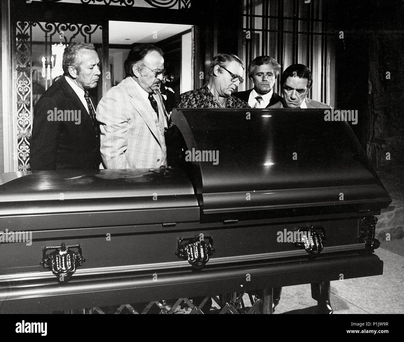 Original Film Title: LOVE AND BULLETS. English Title: LOVE AND BULLETS ...