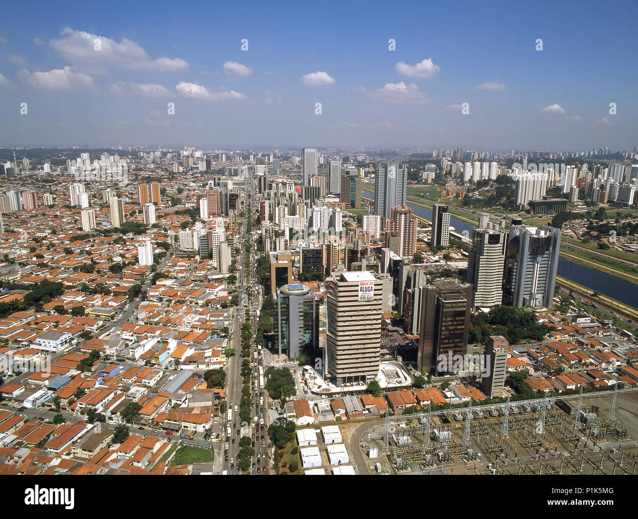 Avenida engenheiro luis carlos berrini hi-res stock photography and ...