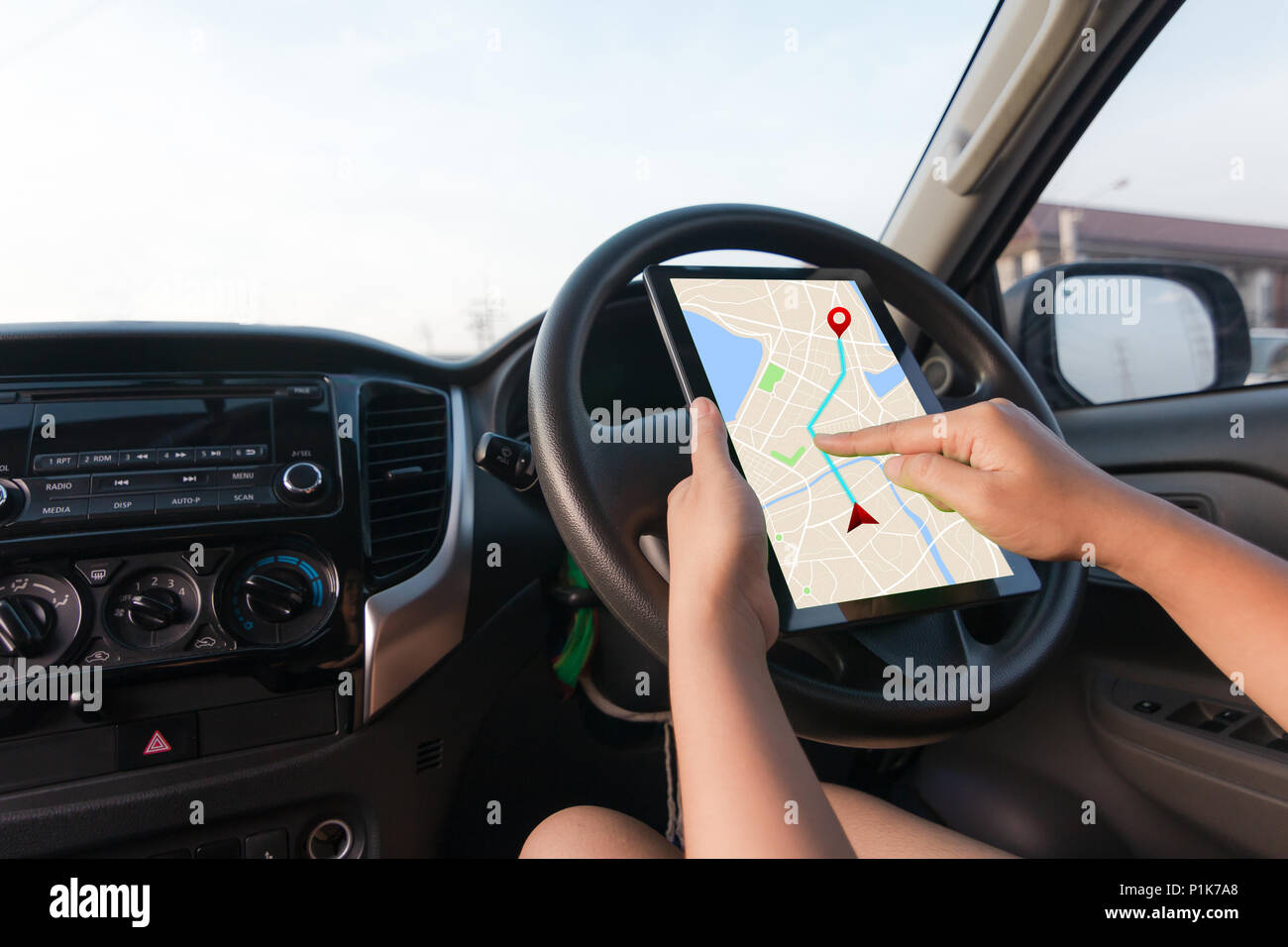 Tablet car map hi-res stock photography and images - Alamy