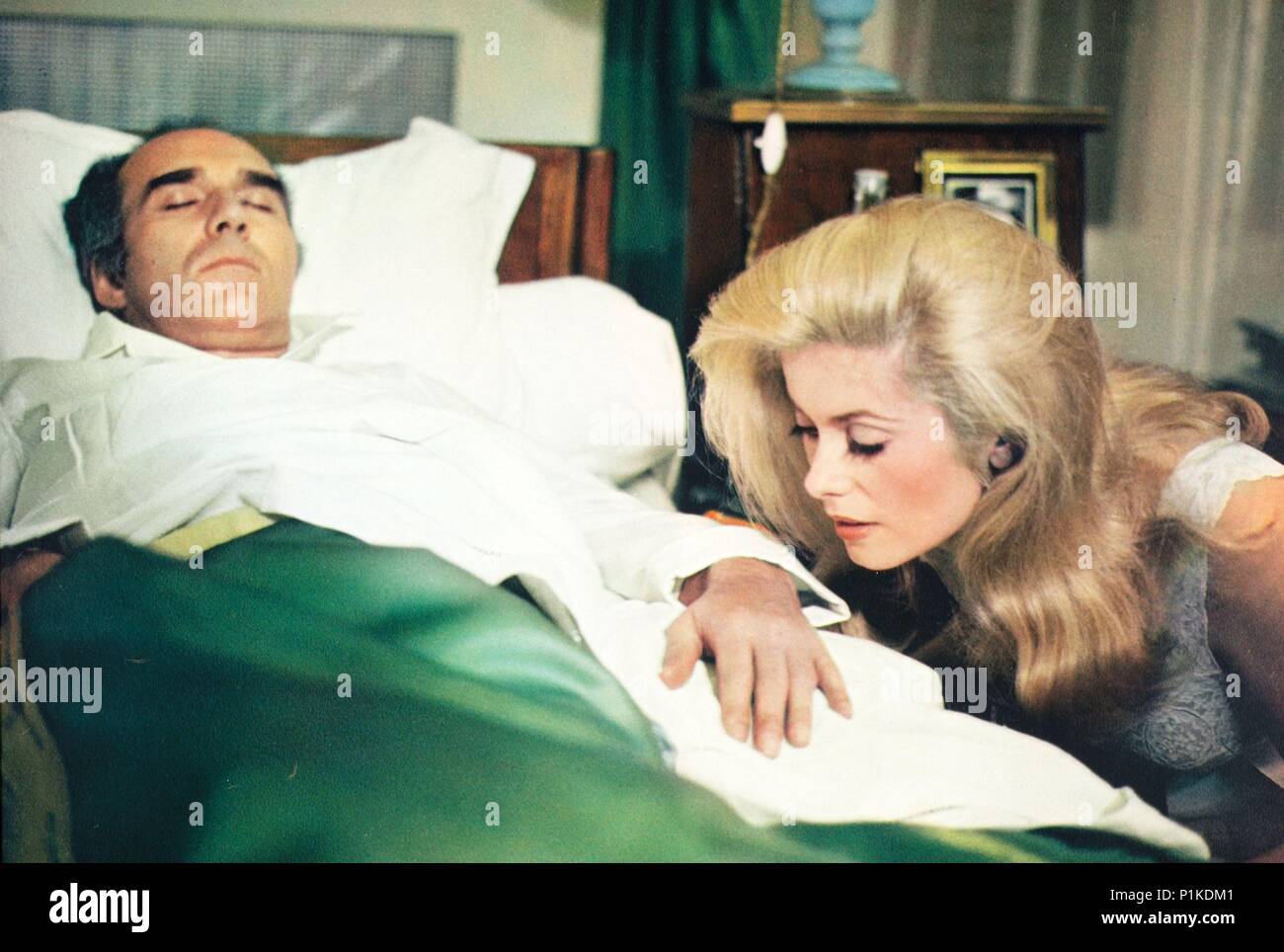 Original Film Title: LA CHAMADE. English Title: LA CHAMADE. Film ...