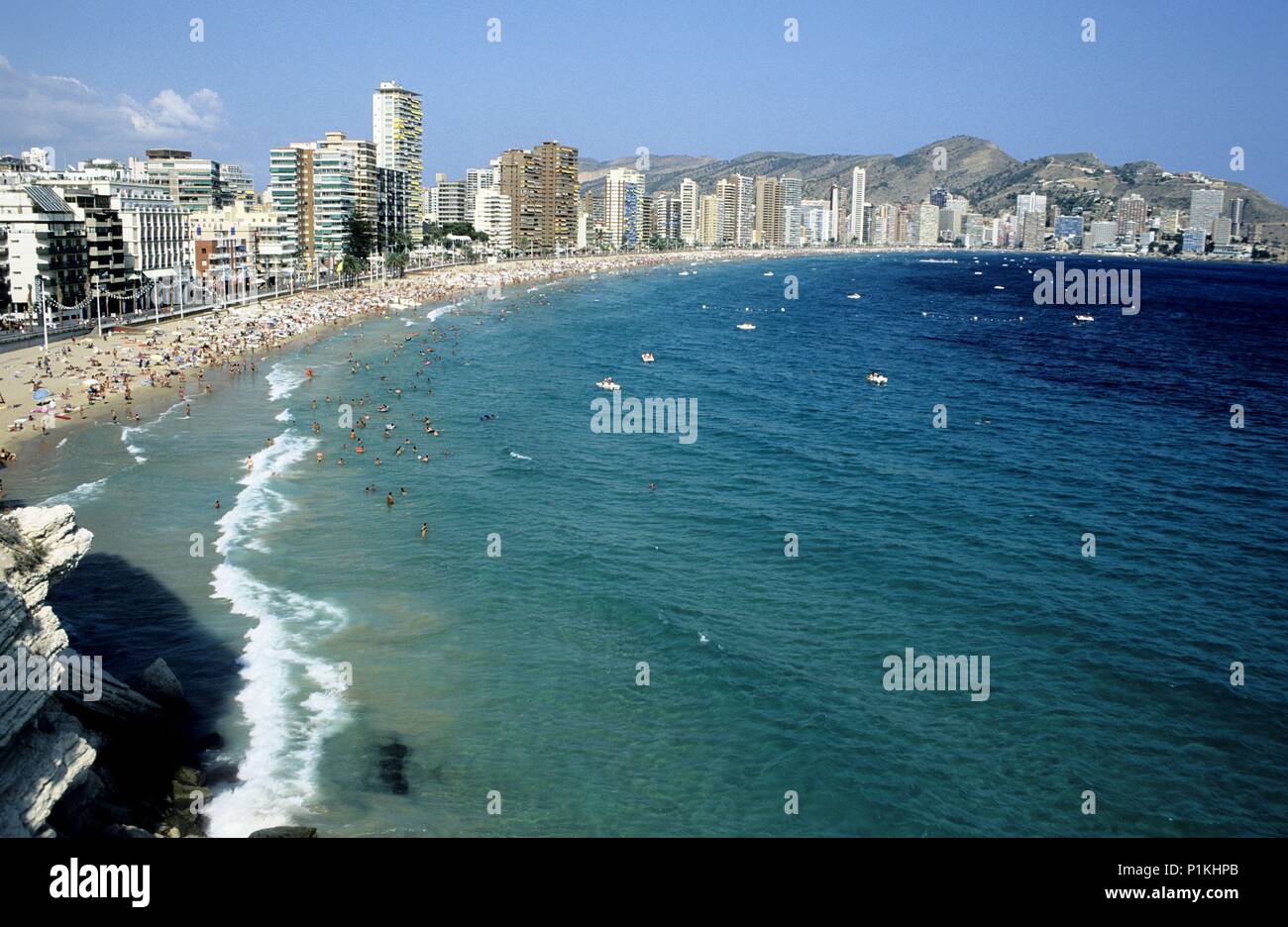 Benidorm, Playa de / Levante beach. Costa Blanca Stock Photo - Alamy