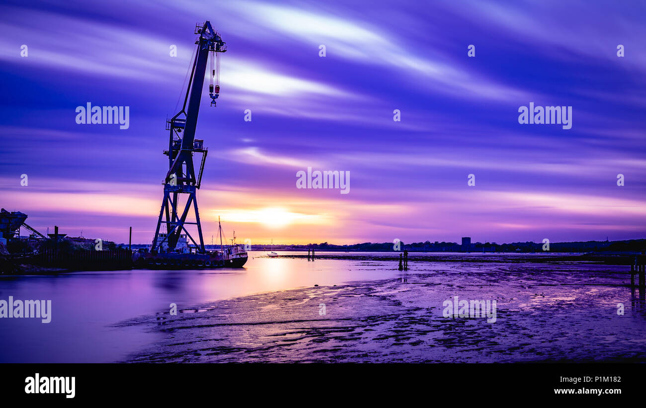 Tipner crane hi-res stock photography and images - Alamy