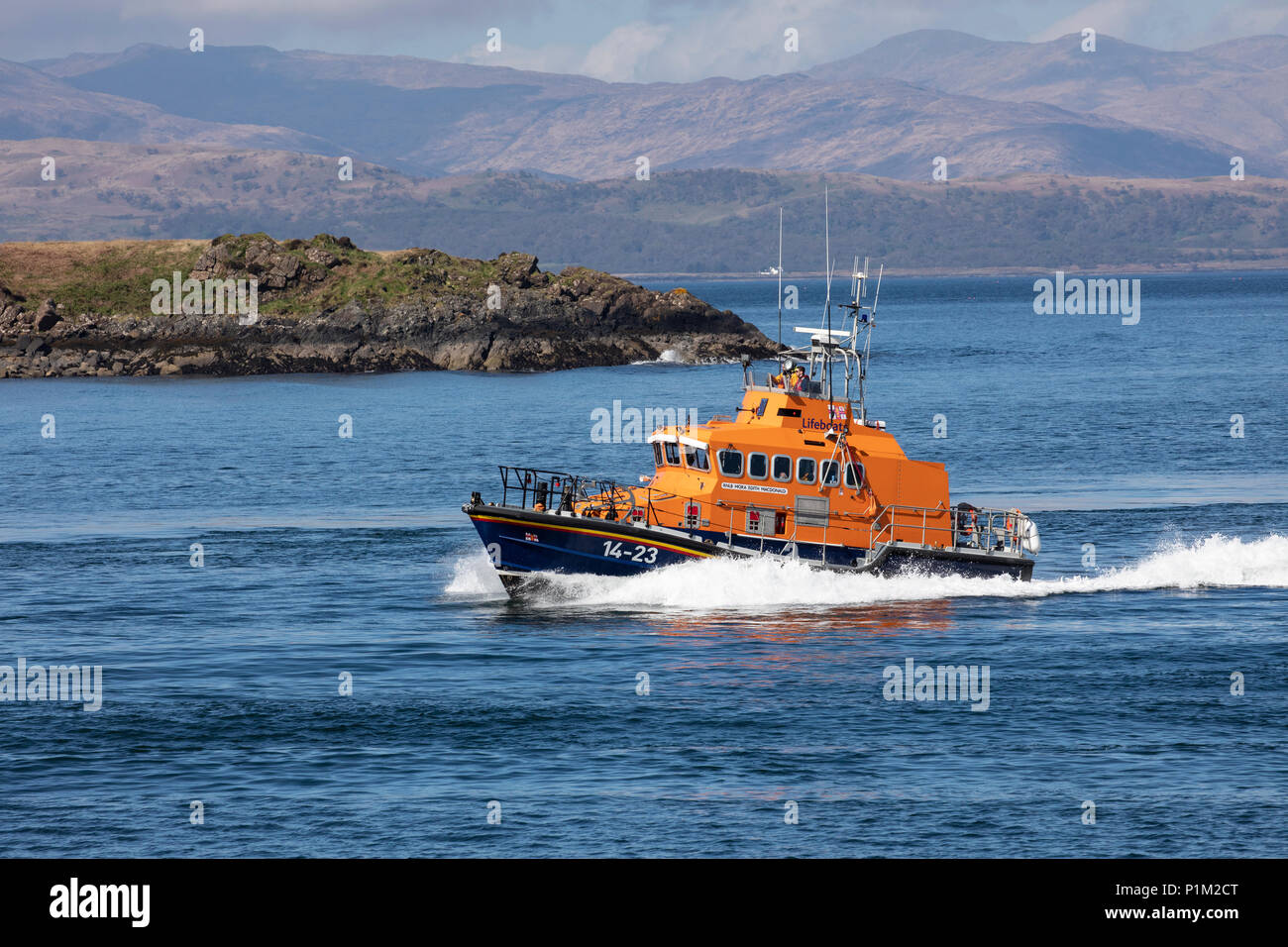 Rnli oban lifeboat hi-res stock photography and images - Alamy