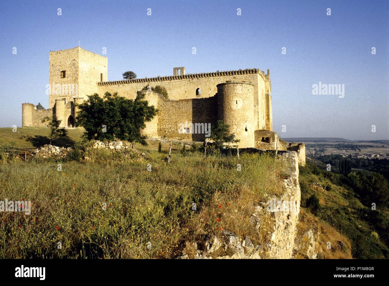 Pedraza castle (romanesque architecture Stock Photo - Alamy