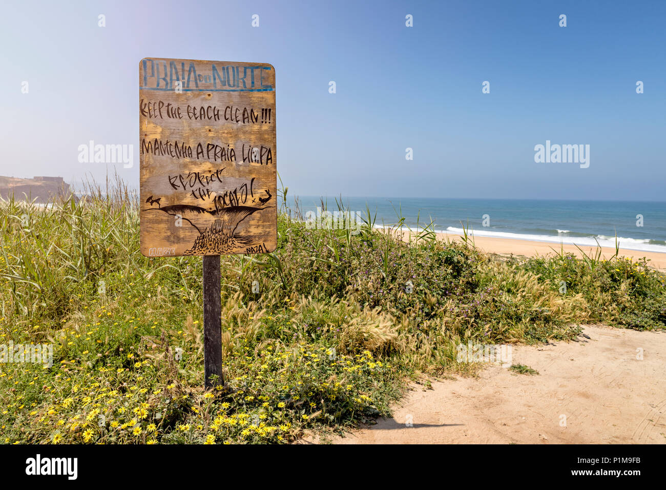 Keep beach clean sign hi-res stock photography and images - Alamy