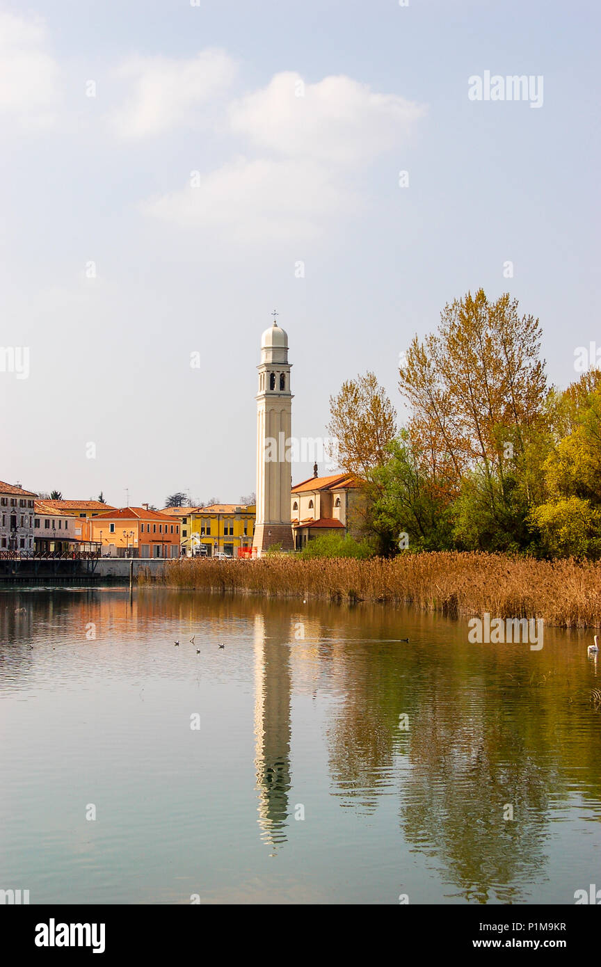 Parrocchia di San Teonisto e Compagni Martiri - uno Chiesa de campile ...