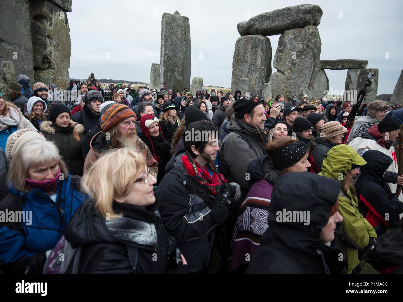 Solstice stonehenge 03 hi-res stock photography and images - Alamy