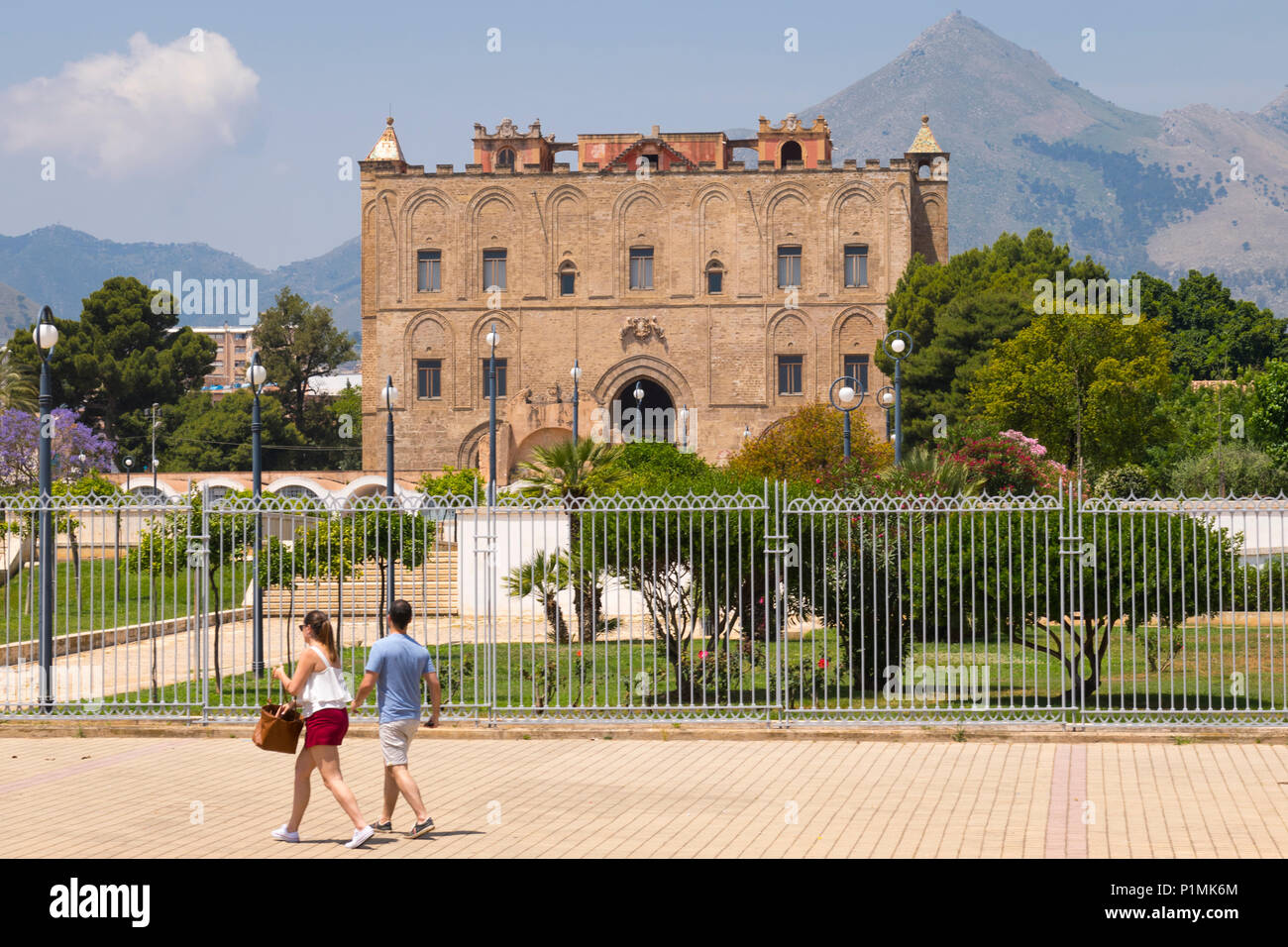 Palazzo della zisa hi-res stock photography and images - Alamy