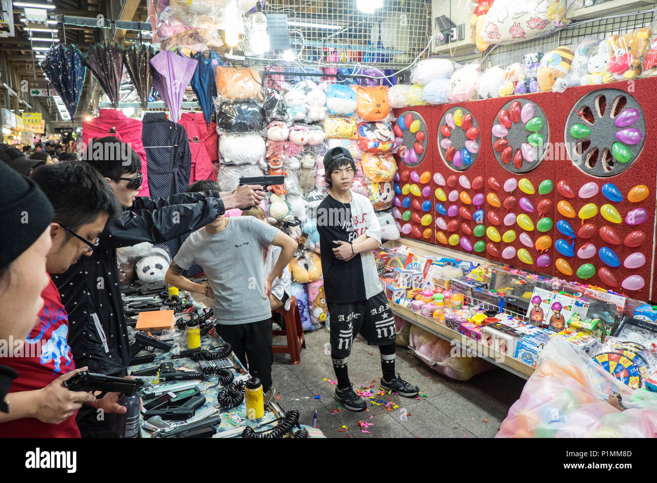 Famous,Shilin,night,street,eating,out,food,market,biggest,in,Taiwan,Shi ...