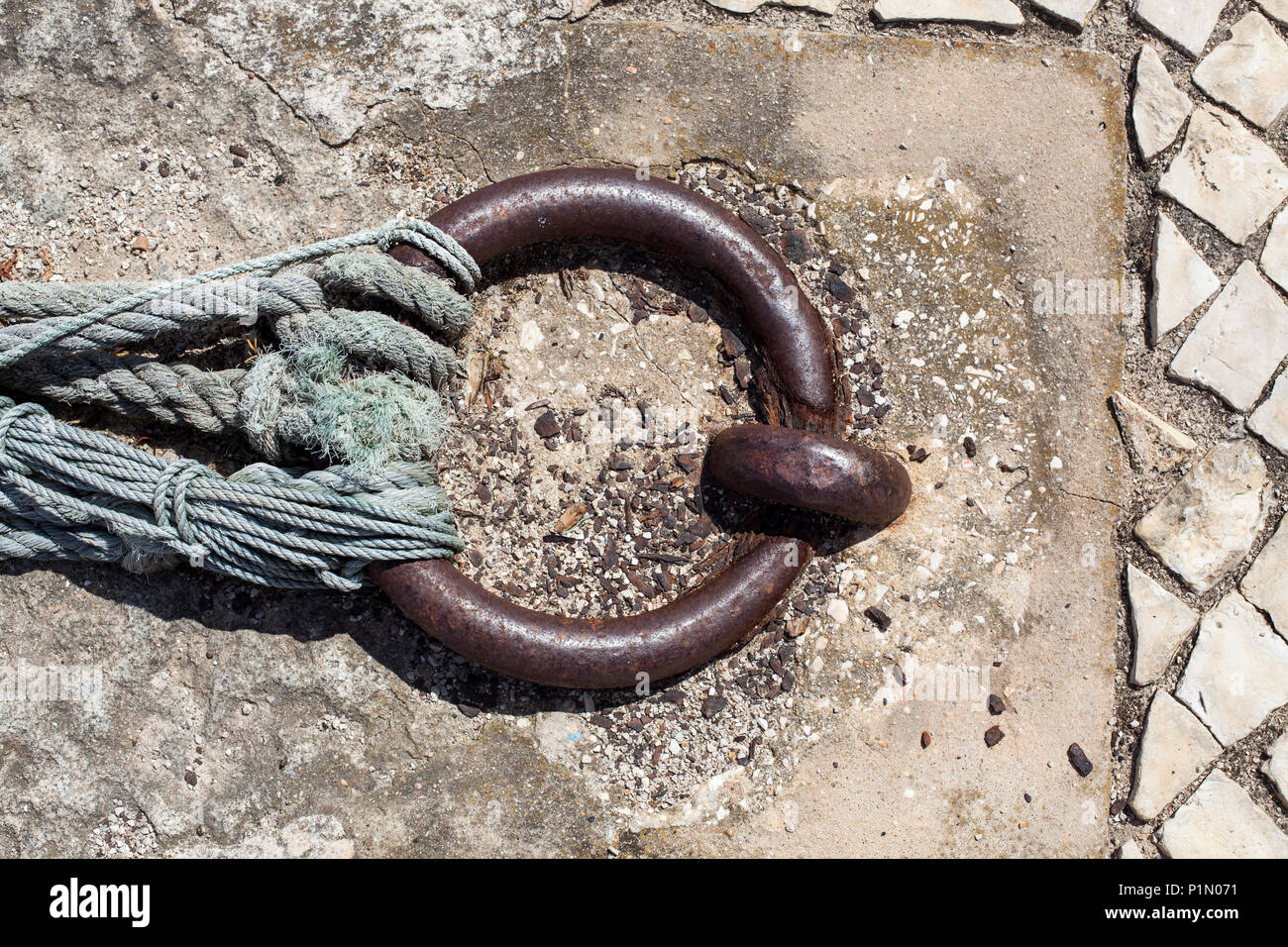 sea port ring Stock Photo - Alamy