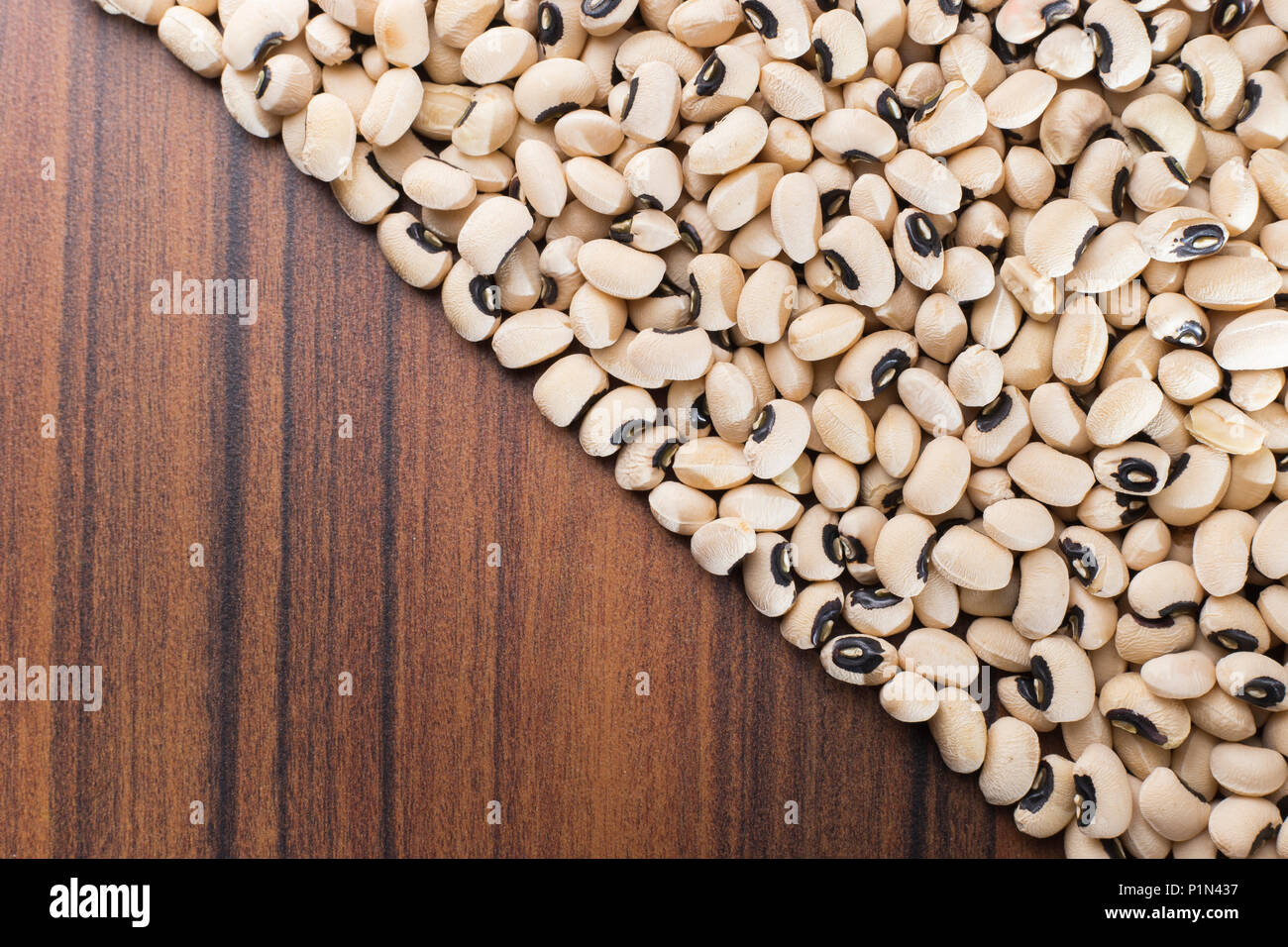 Black-headed beans, Vigna unguiculata Stock Photo - Alamy