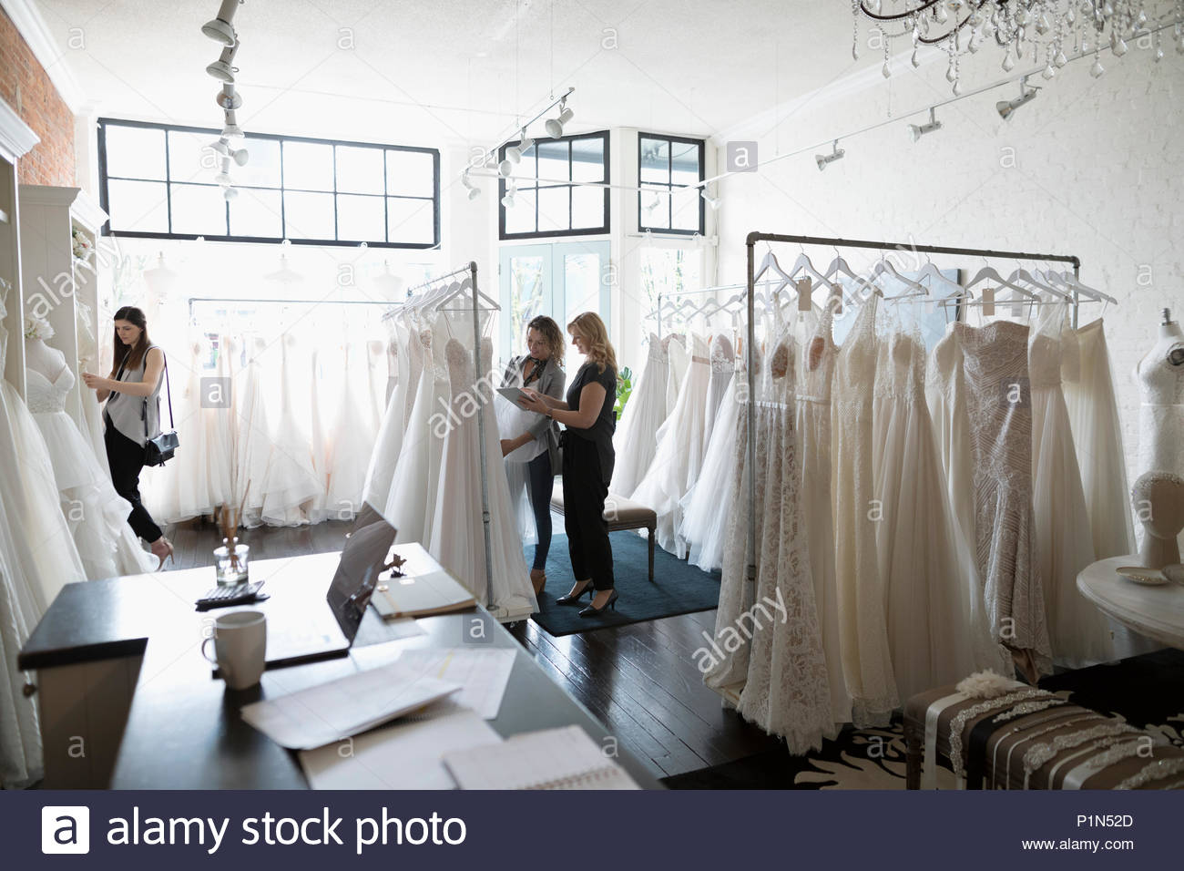 Bridal service hi-res stock photography and images - Alamy