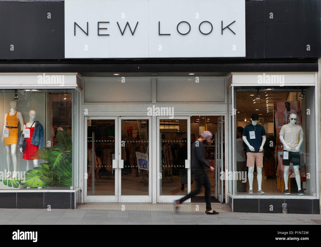 Newlook hi-res stock photography and images - Alamy