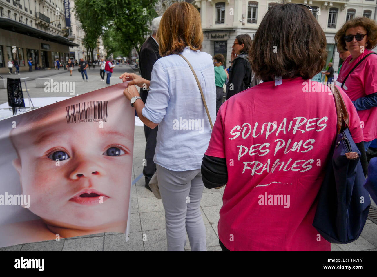 Opponents alliance hi-res stock photography and images - Alamy