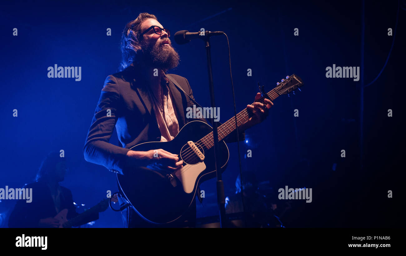 Father john misty hi-res stock photography and images - Alamy