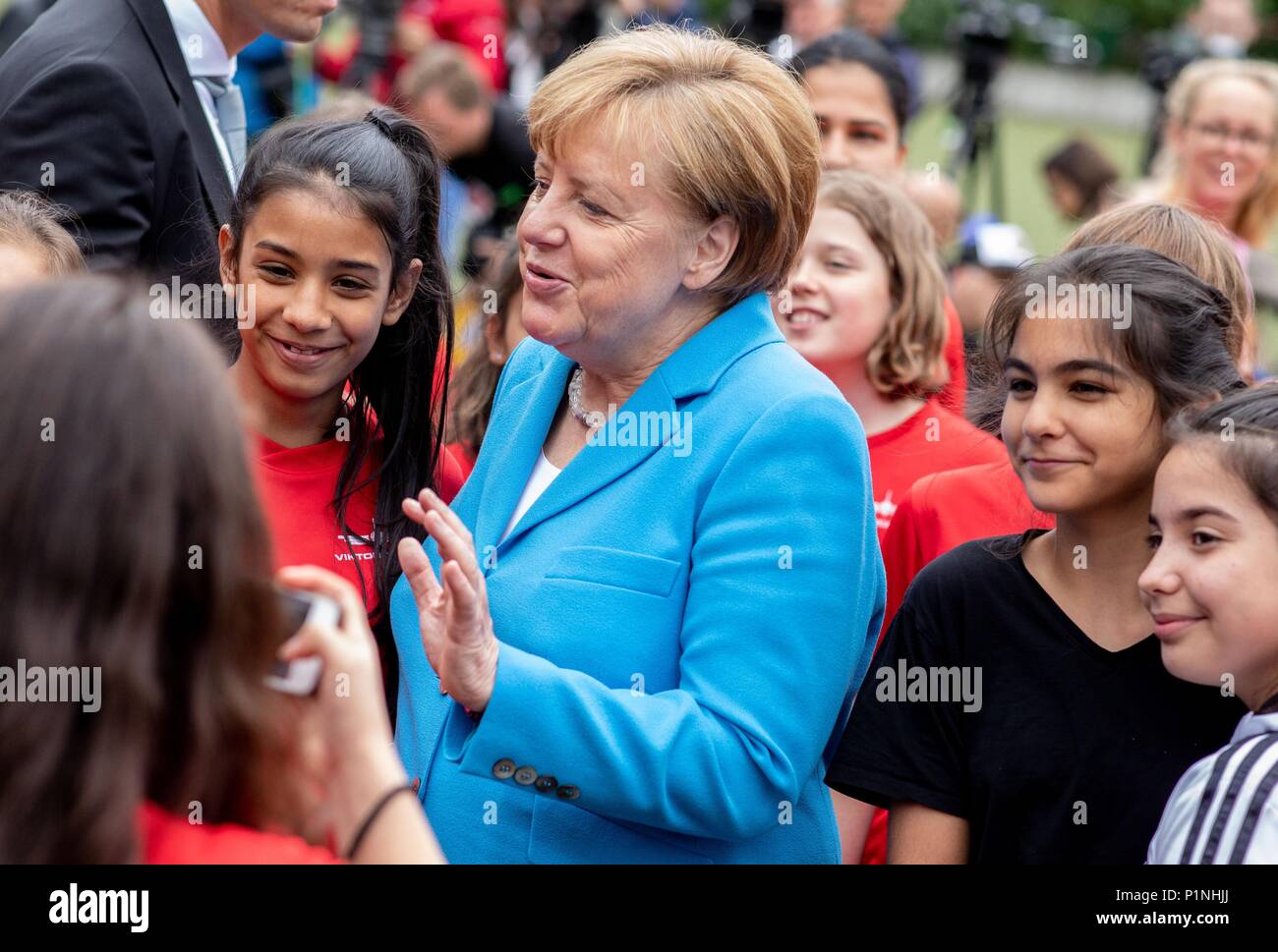 Angela weiss hi-res stock photography and images - Alamy