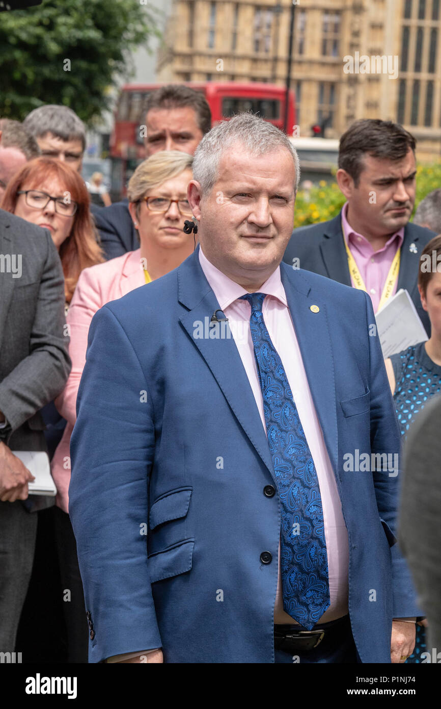 Ian davidson hi-res stock photography and images - Alamy