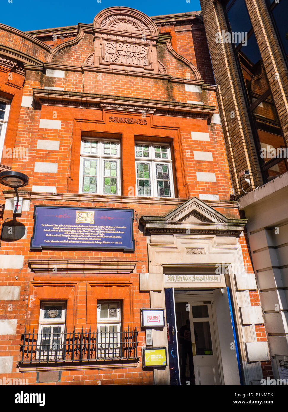 St. bride library hi-res stock photography and images - Alamy