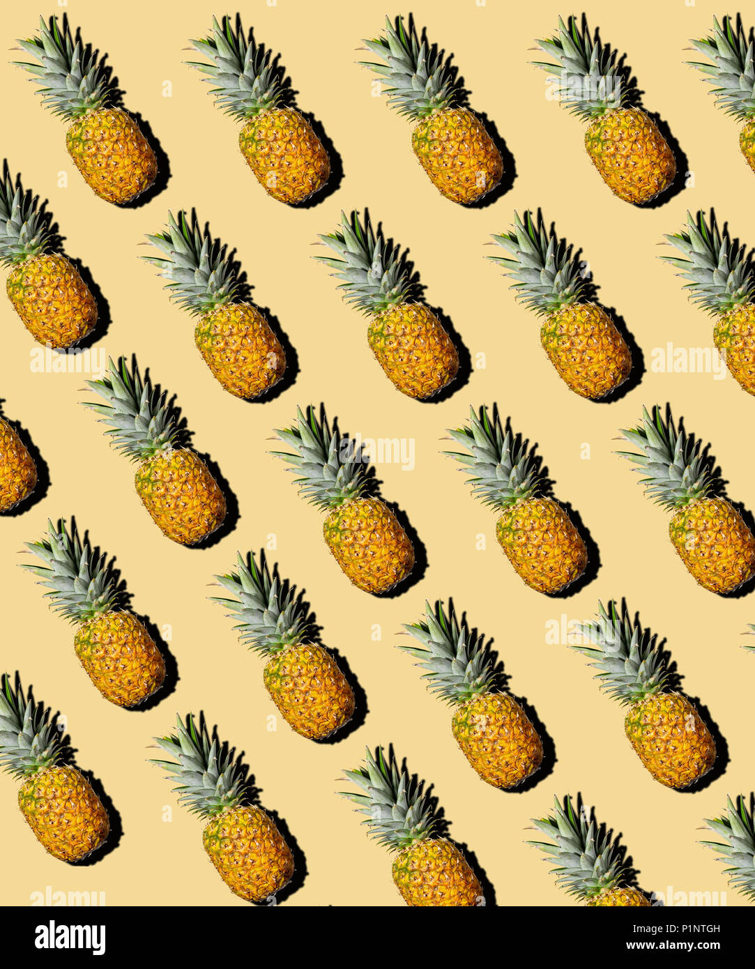Sfondo Ananas Tumblr Morbido Disegno A Pastello Di Un Ananas Tra