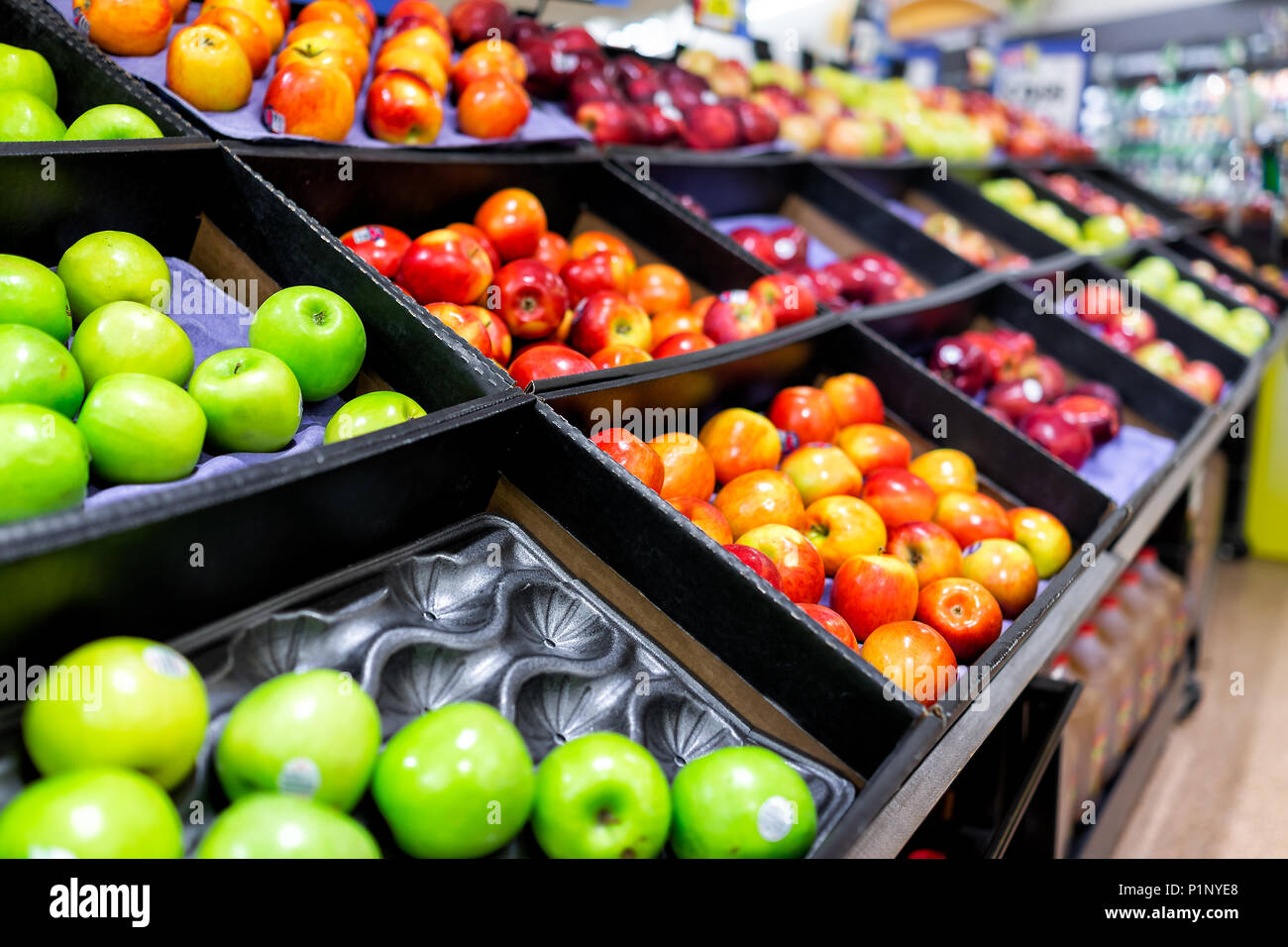 Grocery store aisle sign hi-res stock photography and images - Alamy