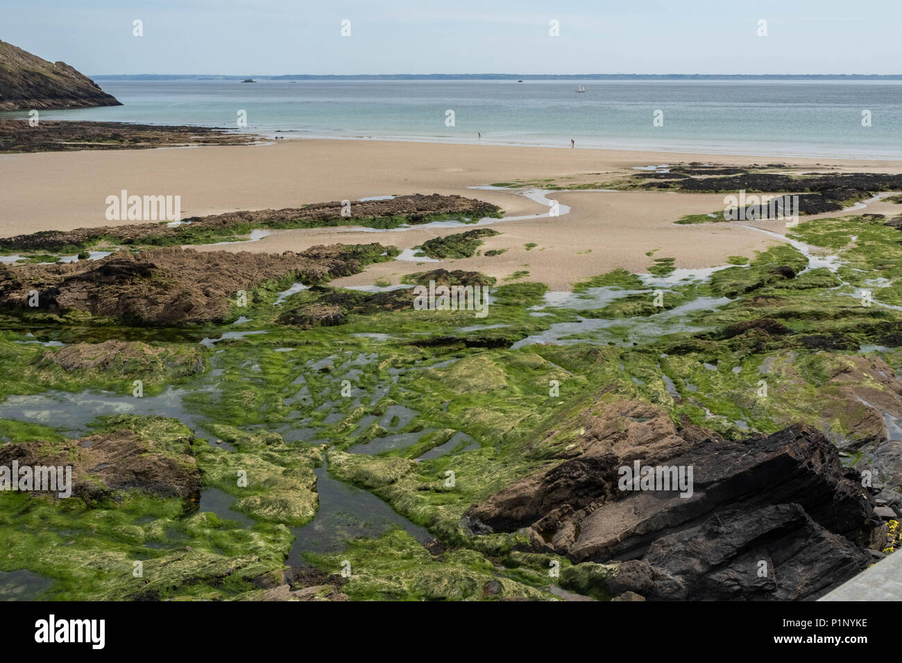 Crozon morgat hi-res stock photography and images - Alamy