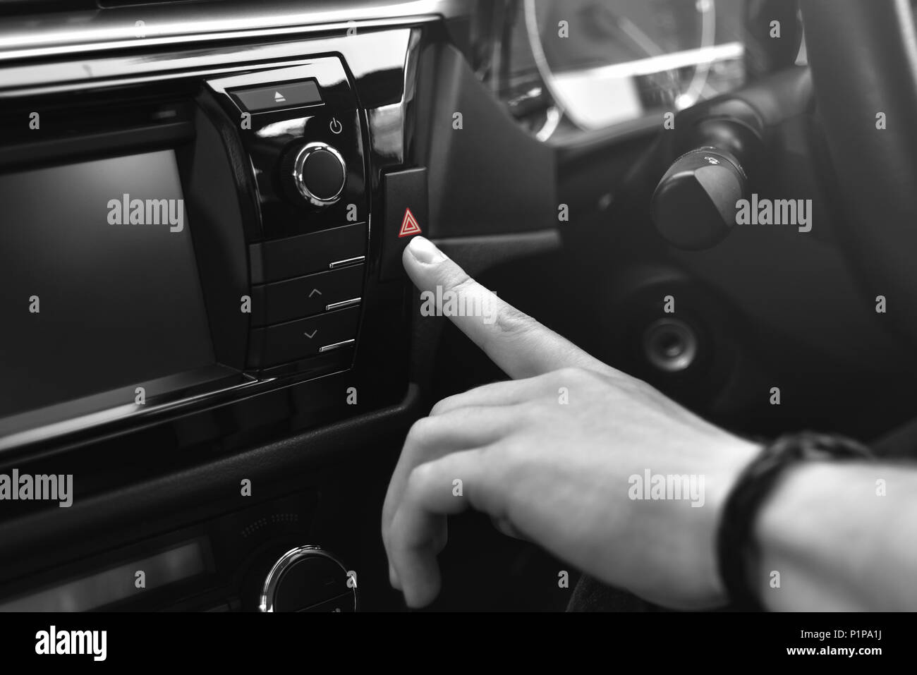 Emergency stop button in red hi-res stock photography and images - Alamy