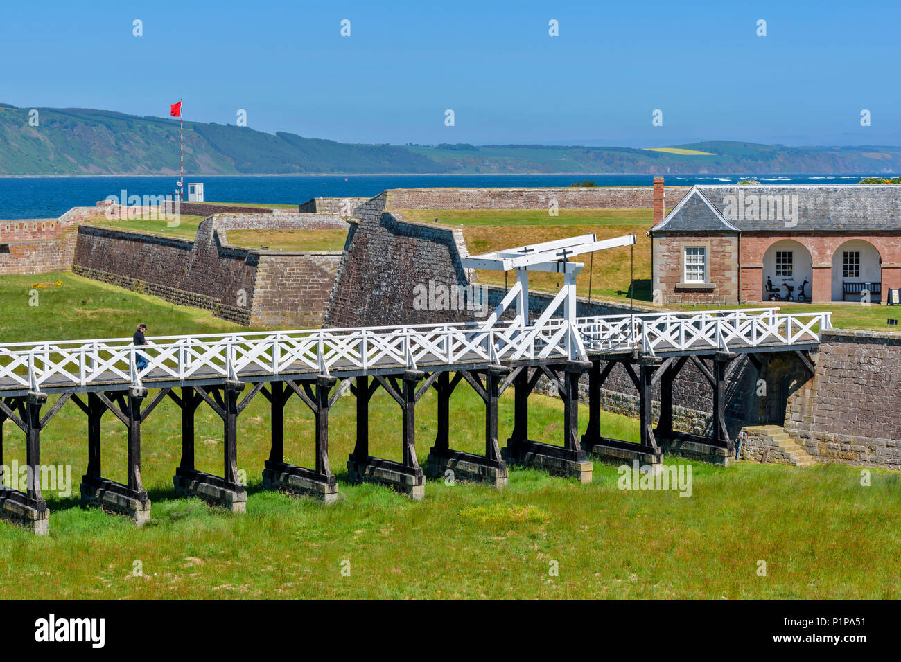 FORT GEORGE ARDERSIER INVERNESS SCOTLAND FORTIFICATIONS WHITE ...