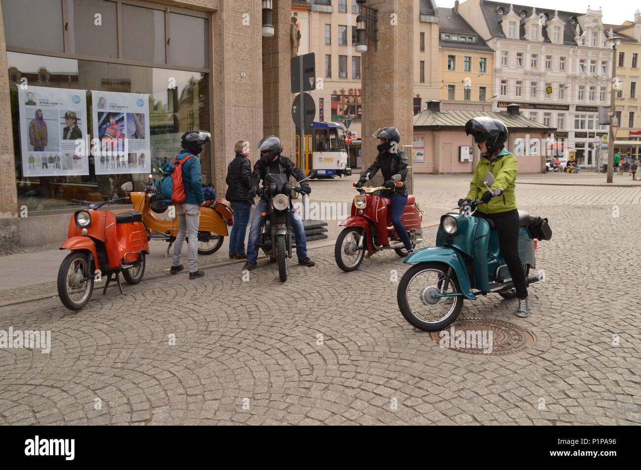 DDR GDR Oldtimer moped east germany typ schwalbe simson Stock Photo - Alamy