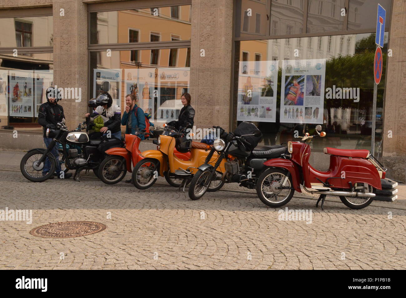 DDR GDR Oldtimer moped east germany typ schwalbe simson Stock Photo - Alamy