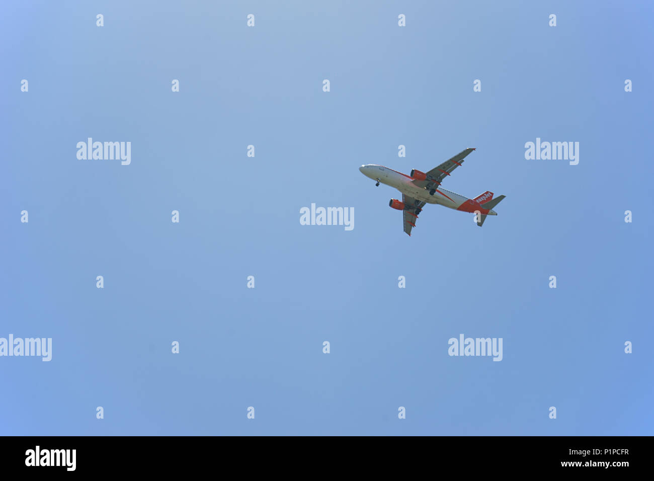 Aereo jet hi-res stock photography and images - Alamy