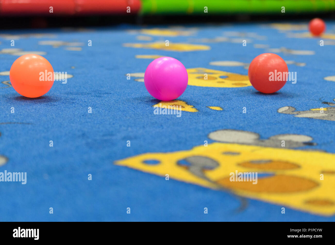 Scattered on the floor hi-res stock photography and images - Alamy