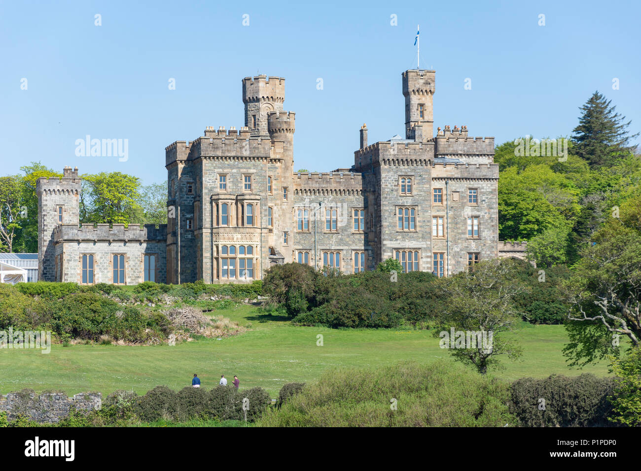 Central scotland castles hi-res stock photography and images - Alamy