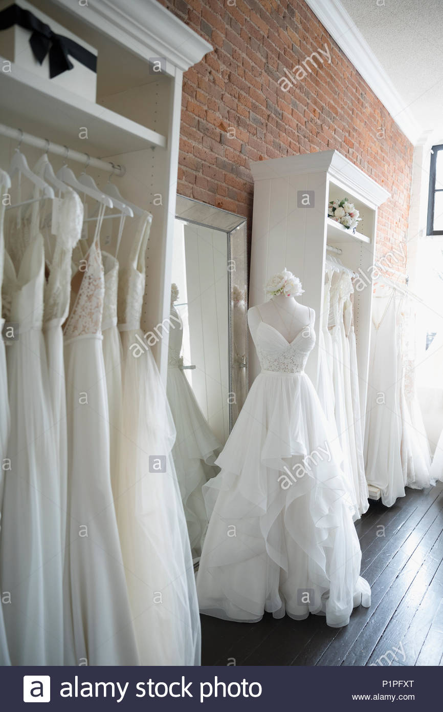 Bridal boutique display hi-res stock photography and images - Alamy