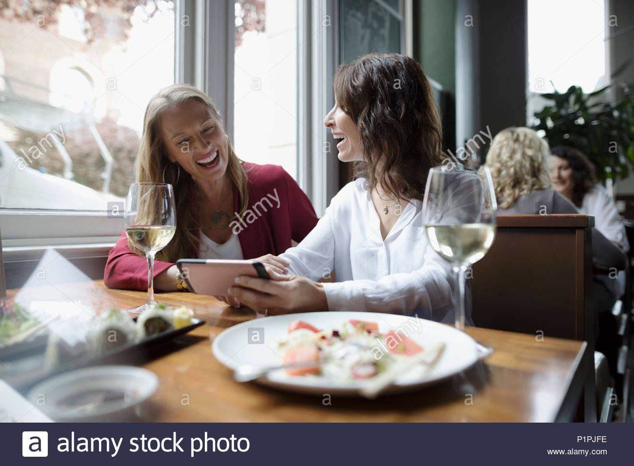 Best friend japanese hi-res stock photography and images - Alamy