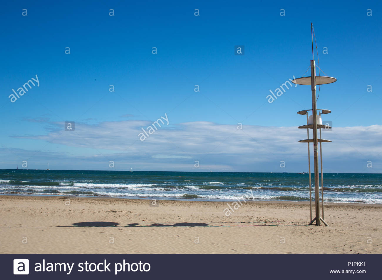 Baywatch Lifeguard Stock Photos & Baywatch Lifeguard Stock Images - Alamy