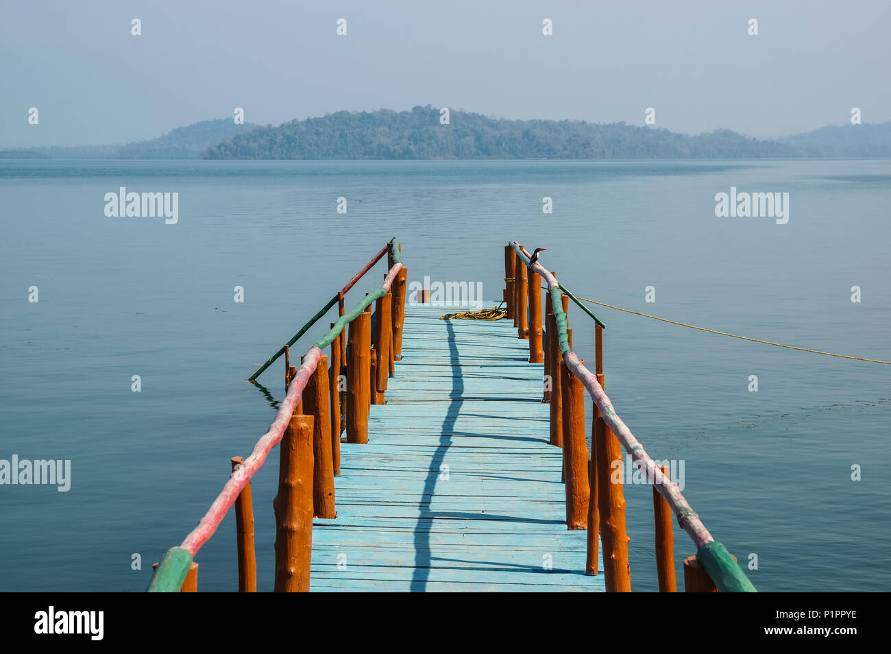 Islands dock hi-res stock photography and images - Alamy