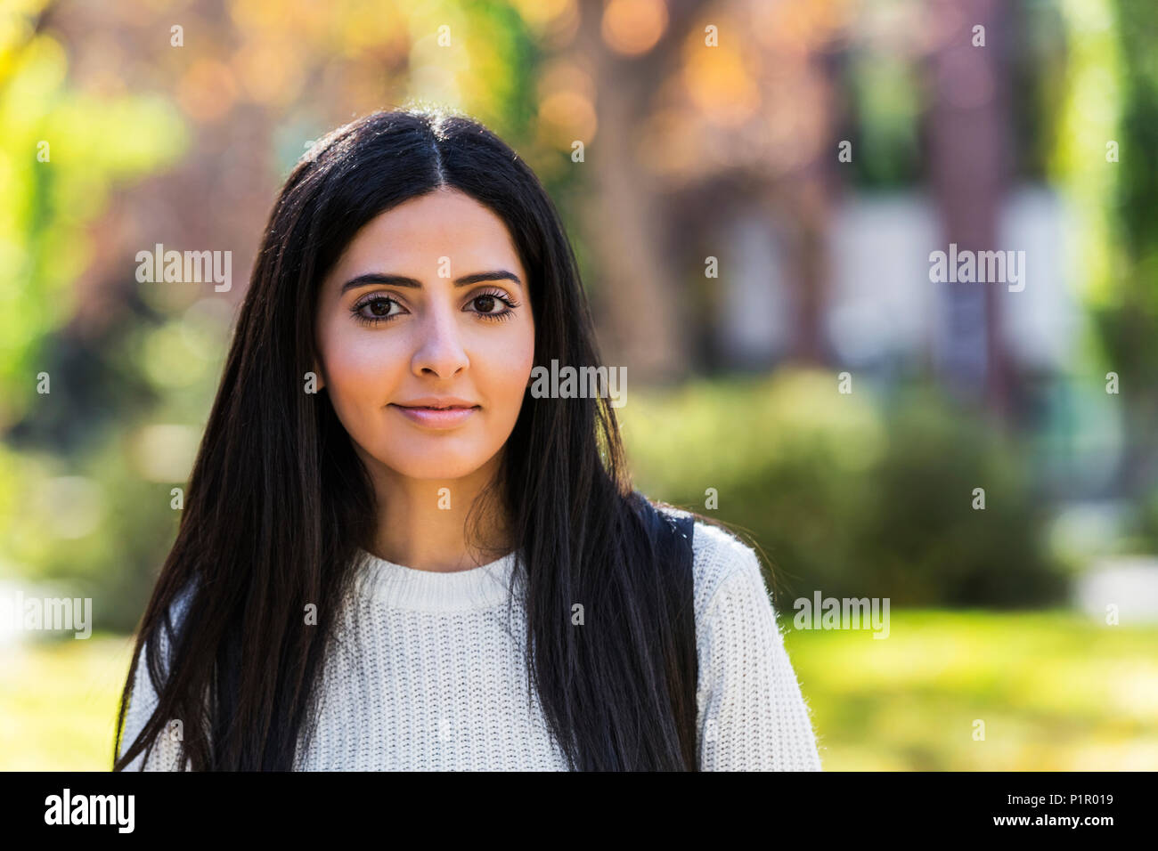 Lebanese woman hi-res stock photography and images - Alamy