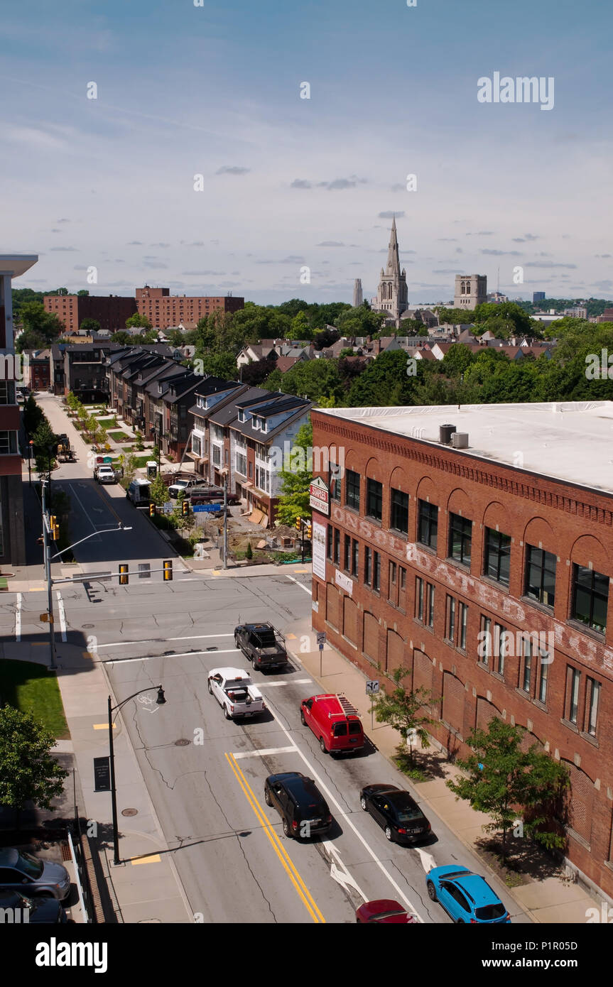 The view into part of the Shadyside neighborhood of Pittsburgh ...
