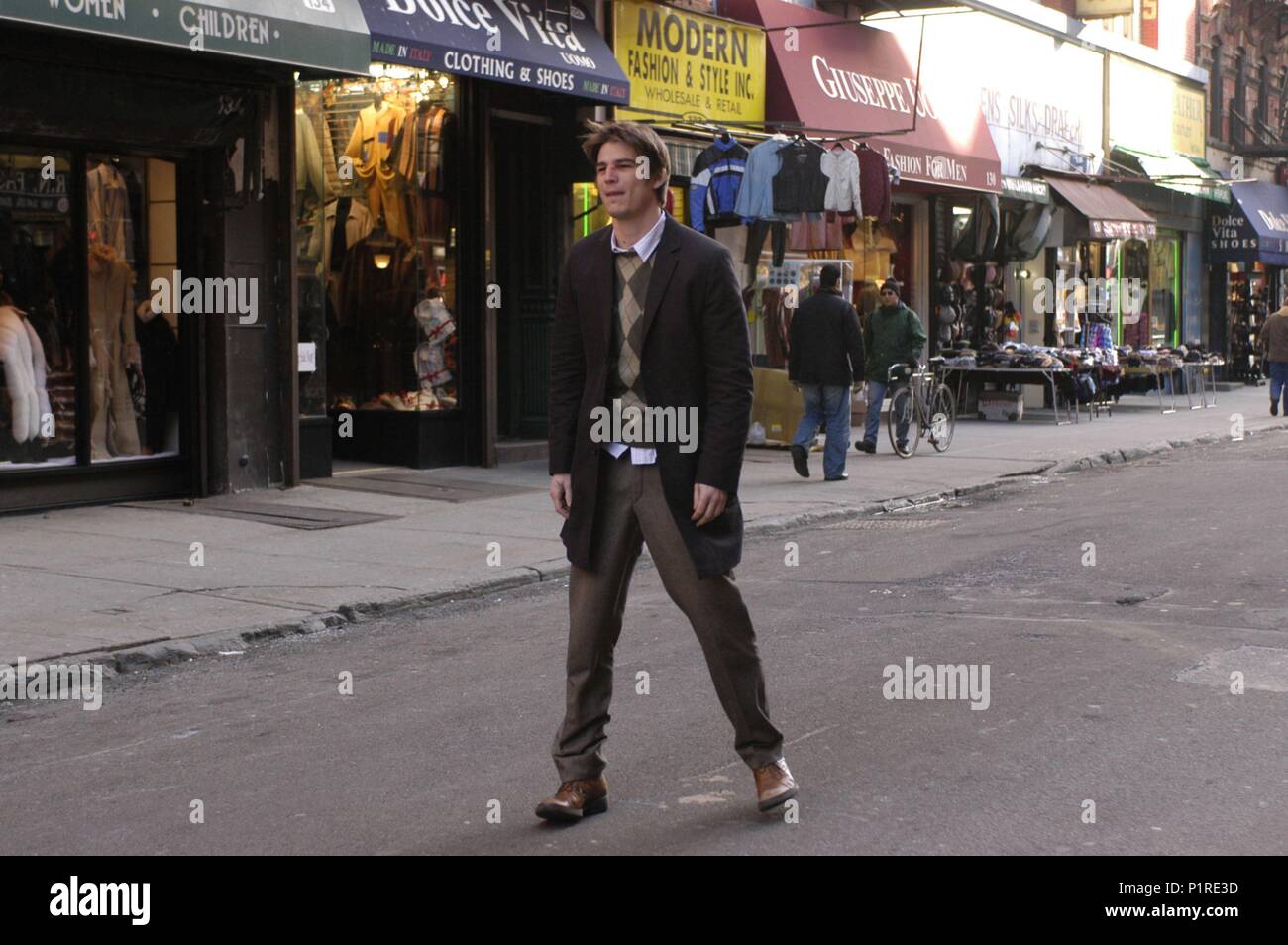 Original Film Title: LUCKY NUMBER SLEVIN. English Title: LUCKY NUMBER ...