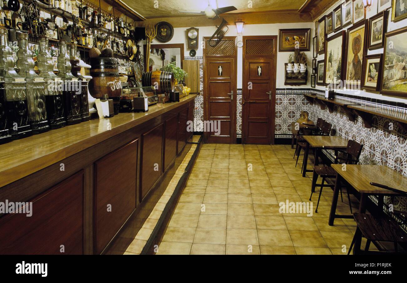 Jaén, traditional bar at the old town Stock Photo - Alamy