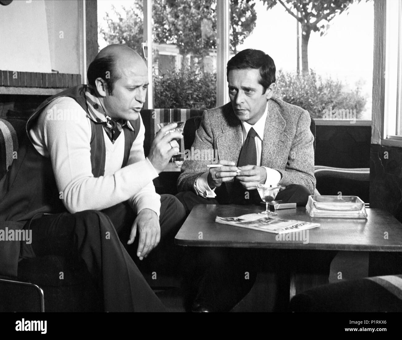 Original Film Title: BATIDA DE RAPOSAS. English Title: BATIDA DE ...