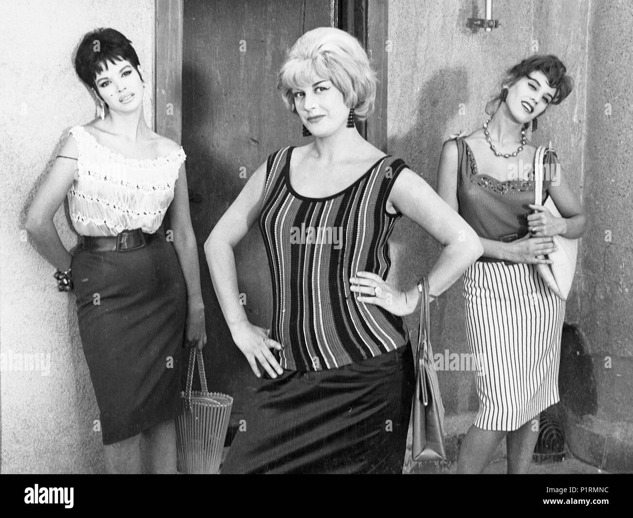 La cuarta ventana hi-res stock photography and images - Alamy