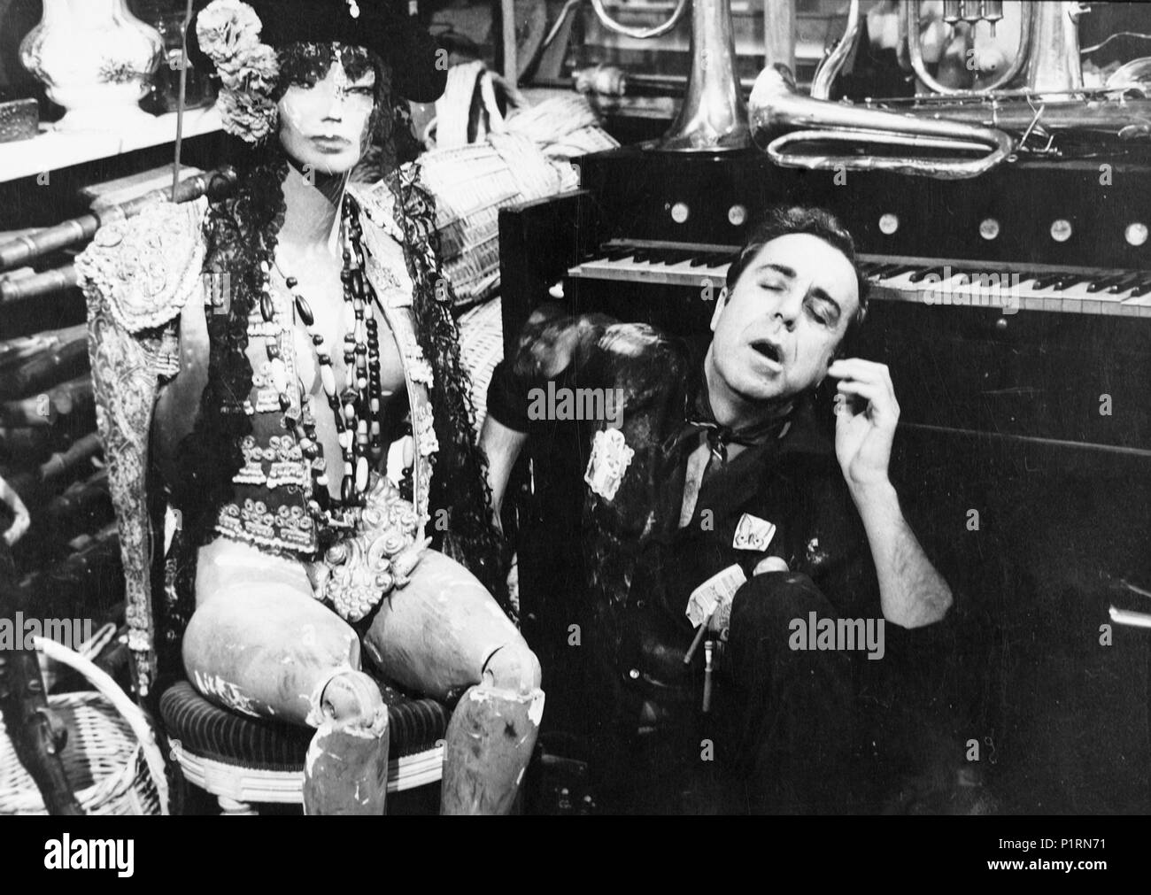 Cabaret original musical Black and White Stock Photos & Images - Alamy