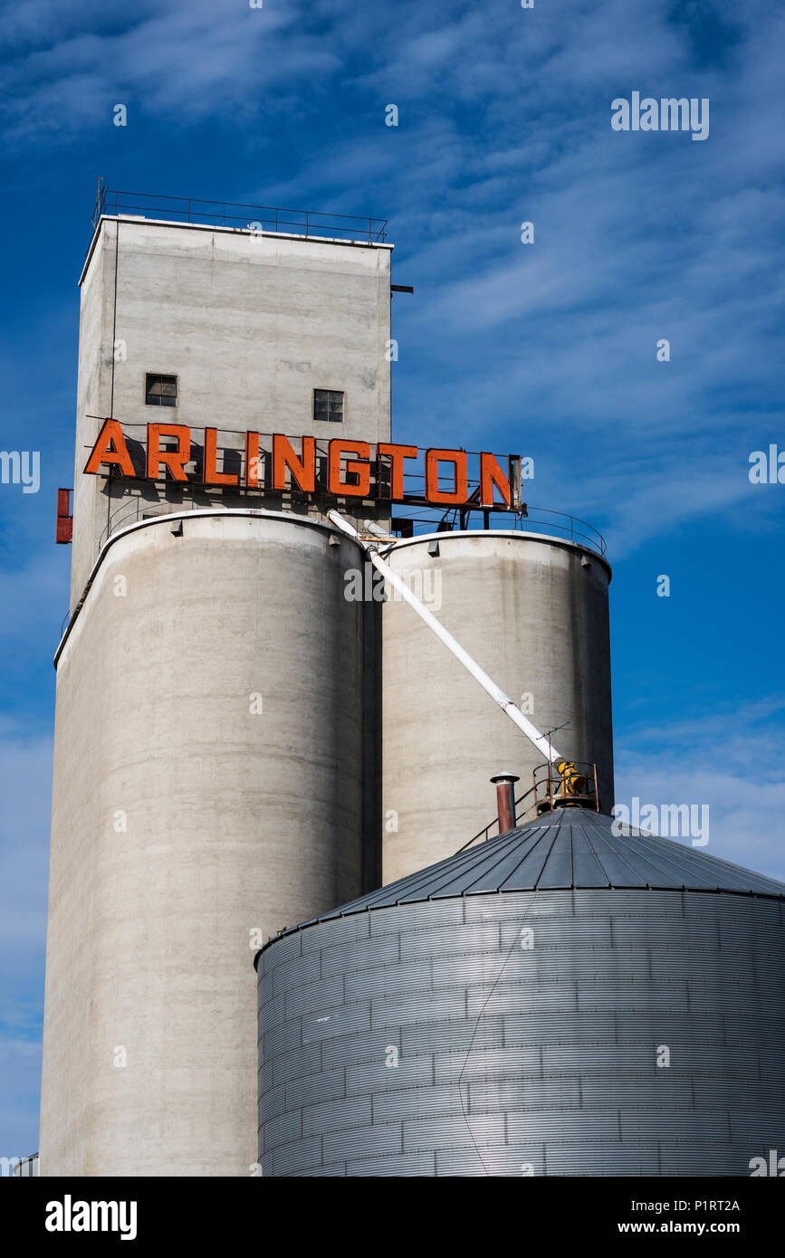 Oregon grain elevator hi-res stock photography and images - Alamy