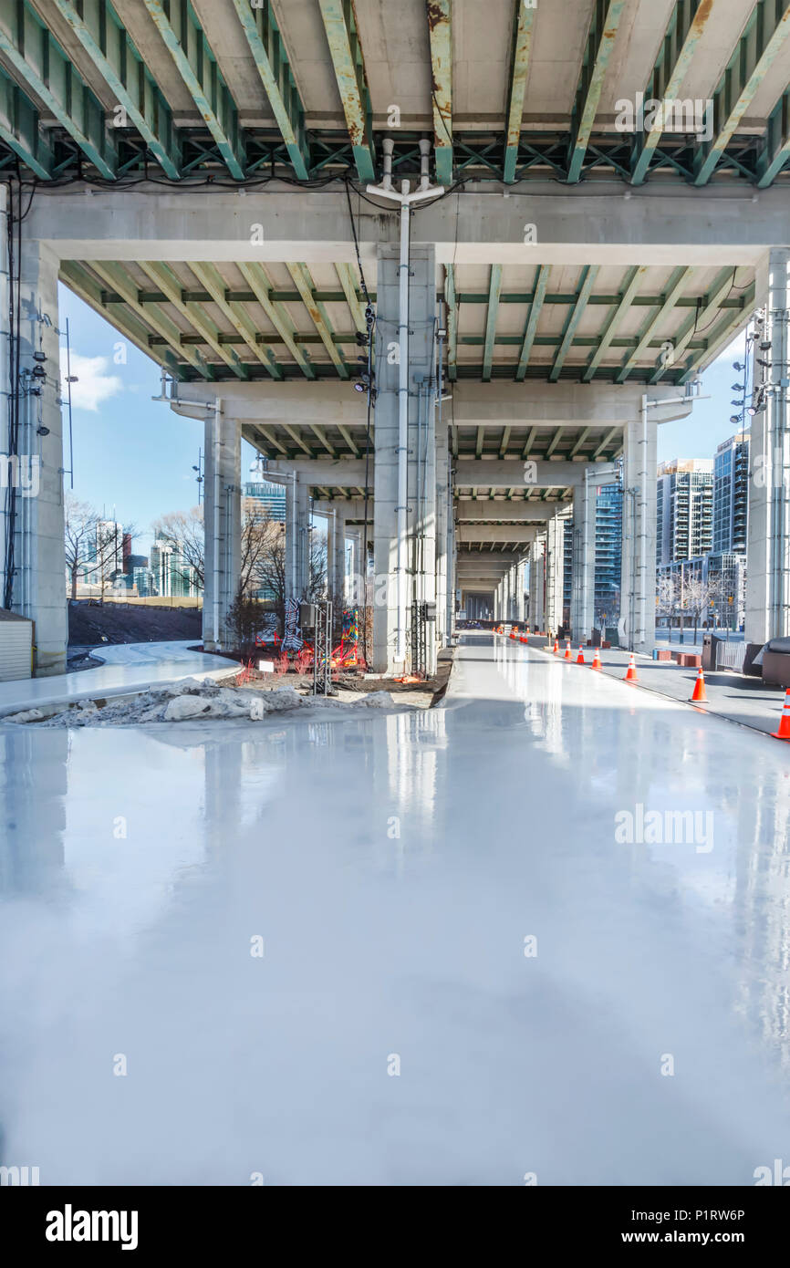 Toronto trail hi-res stock photography and images - Alamy