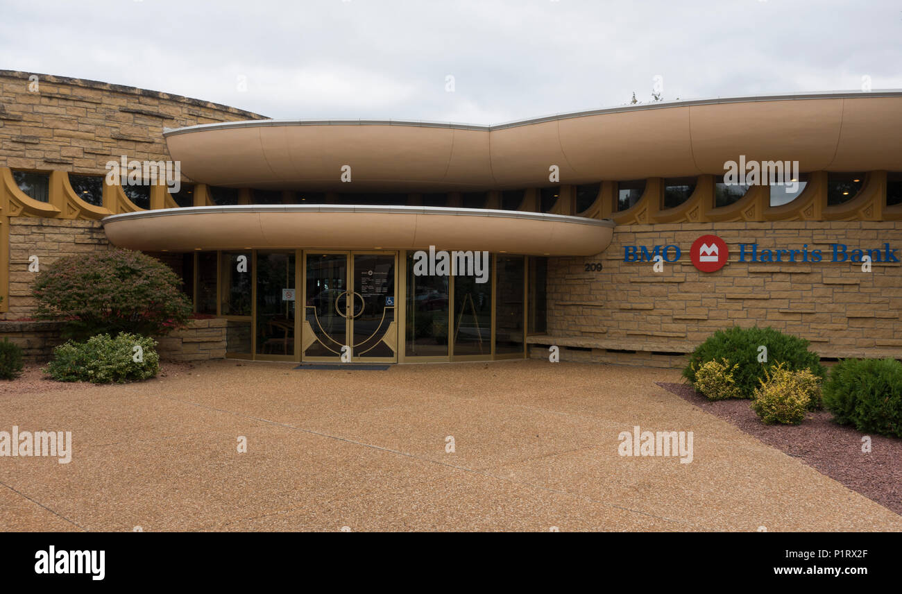 BMO Harris bank in Spring Green Wisconsin Stock Photo - Alamy