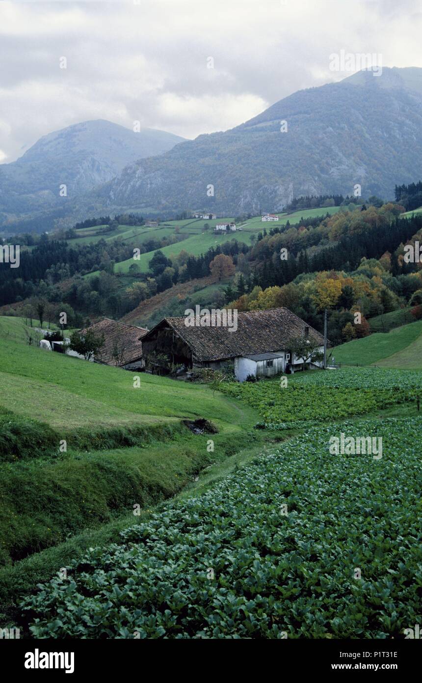 Txindoki mountain hi-res stock photography and images - Alamy