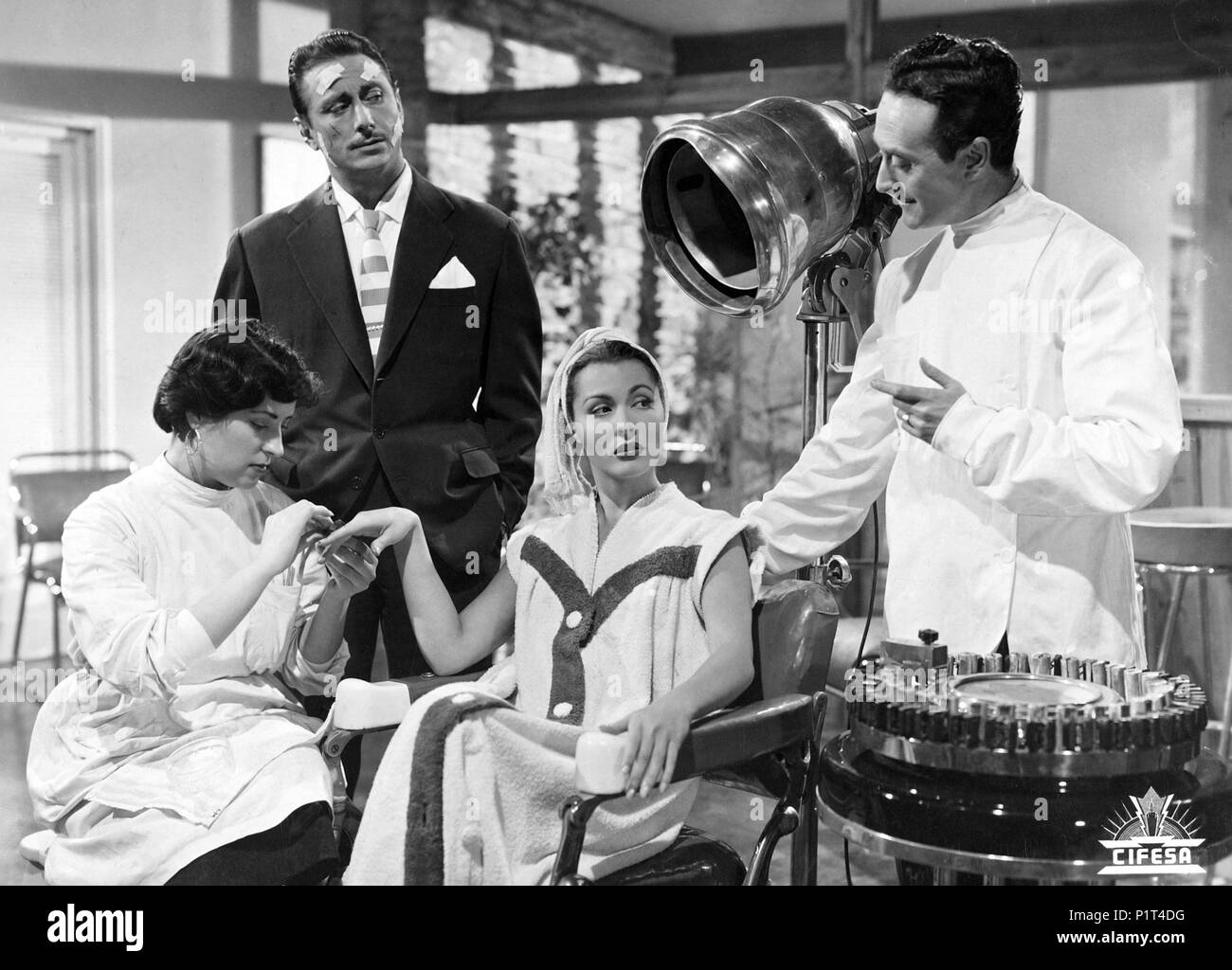 Original Film Title: DOS NOVIAS PARA UN TORERO. English Title: DOS ...