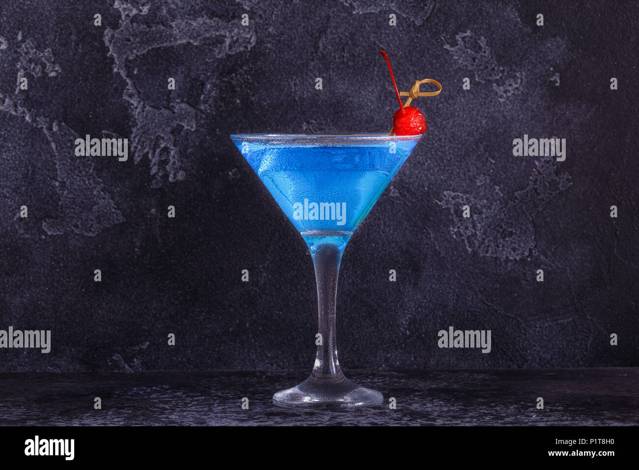 Blue lagoon cocktail pineapple hi-res stock photography and images - Alamy